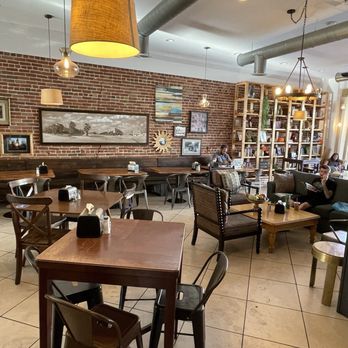 DOWNTOWN DELI & COFFEE COMPANY - Updated September 2024 - 334 Photos ...