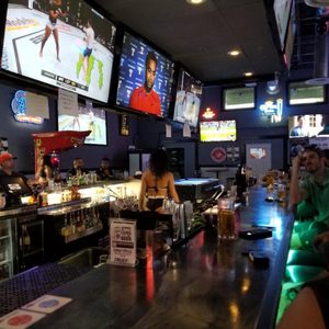 KNOCKOUT SPORTS BAR ADDISON - 215 Photos & 42 Reviews - 15225 Montfort ...