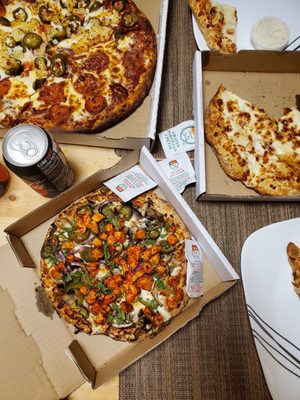 RED RUNNER PIZZA - 80 Photos & 115 Reviews - 2210 El Camino Ave ...