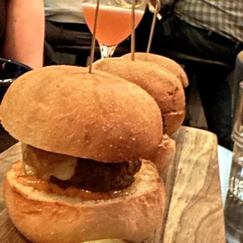 EVERYTHING’S JAKE NYC BAR & LOUNGE - Updated January 2025 - 82 Photos ...