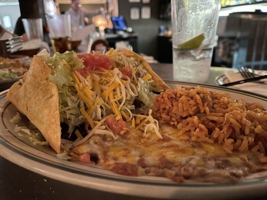 LA PINATA - Updated December 2025 - 349 Photos & 559 Reviews - 5521 N ...