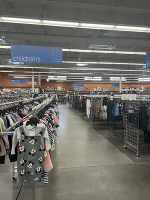 GOODWILL STORE & DONATION CENTER - Updated October 2025 - 11 Photos ...