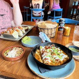 NADA - Updated October 2025 - 1523 Photos & 1609 Reviews - 600 Walnut ...