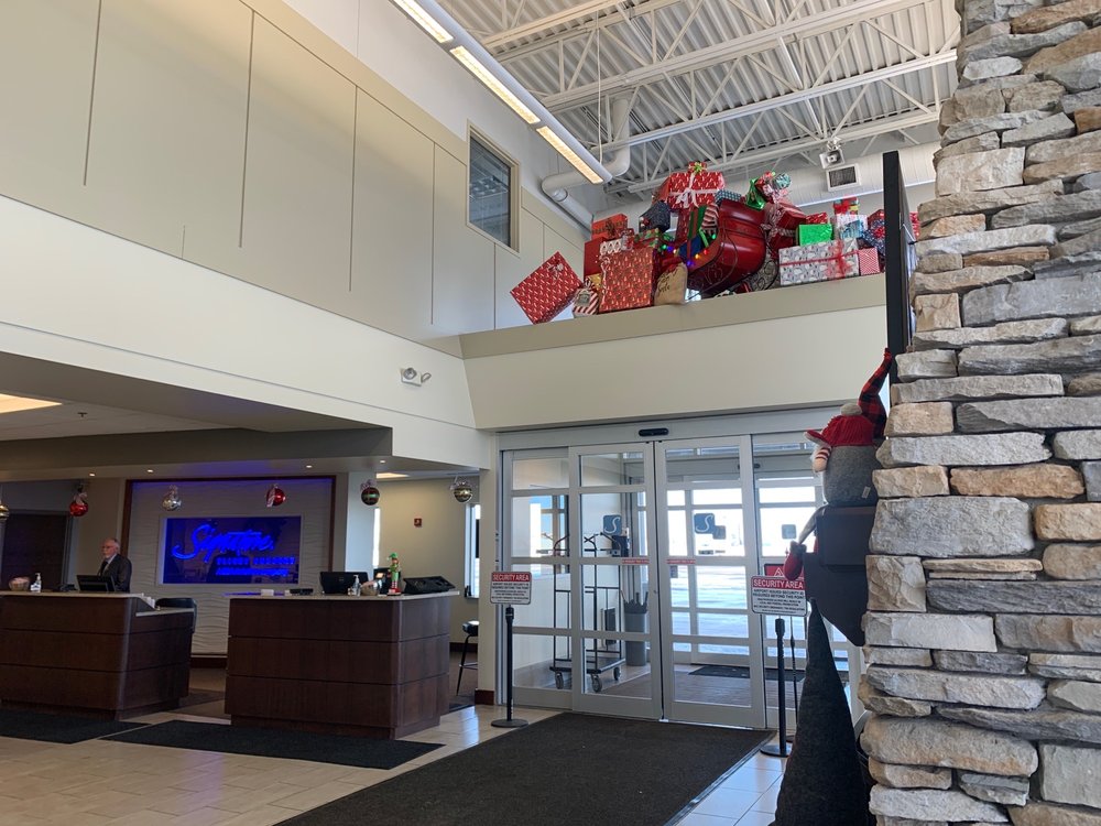 SIGNATURE FLIGHT SUPPORT - Updated August 2025 - 3800 E 70th St ...