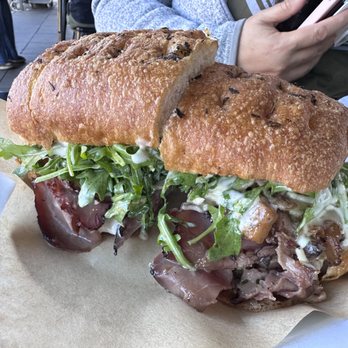 DERU MARKET - Updated July 2024 - 1976 Photos & 1823 Reviews - 723 9th ...