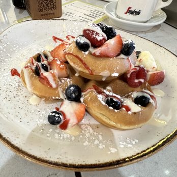 THE BRUNCH DISTRICT - Updated July 2024 - 278 Photos & 235 Reviews ...