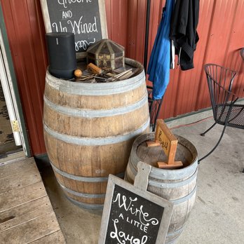 SOMERSET RIDGE VINEYARD & WINERY - Updated August 2025 - 129 Photos ...