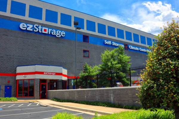 EZSTORAGE - Updated September 2025 - 19 Photos - 10401 Rhode Island Ave ...