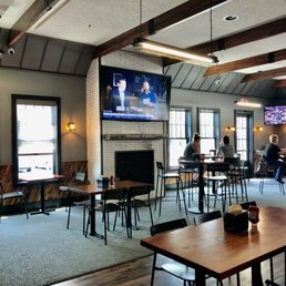 DOCKSIDE BREWERY - Updated January 2025 - 490 Photos & 304 Reviews - 40 ...