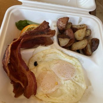 SIMPLE SIMON’S BAKERY & BISTRO - Updated October 2024 - 1293 Photos ...