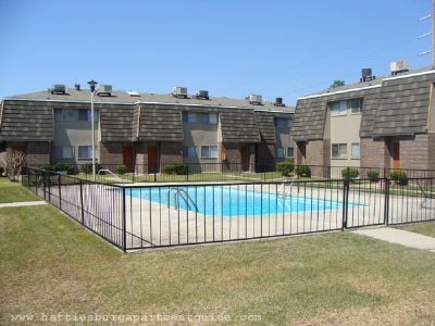 HILLENDALE APARTMENTS - Updated July 2024 - 2820 Lincoln Rd ...