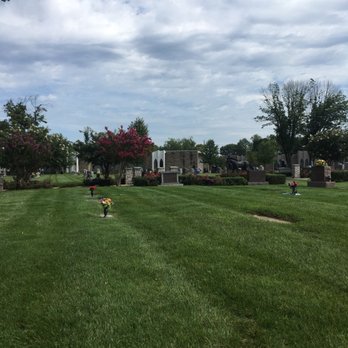 RESTHAVEN MEMORIAL PARK - Updated December 2025 - 10 Photos - 4400 ...