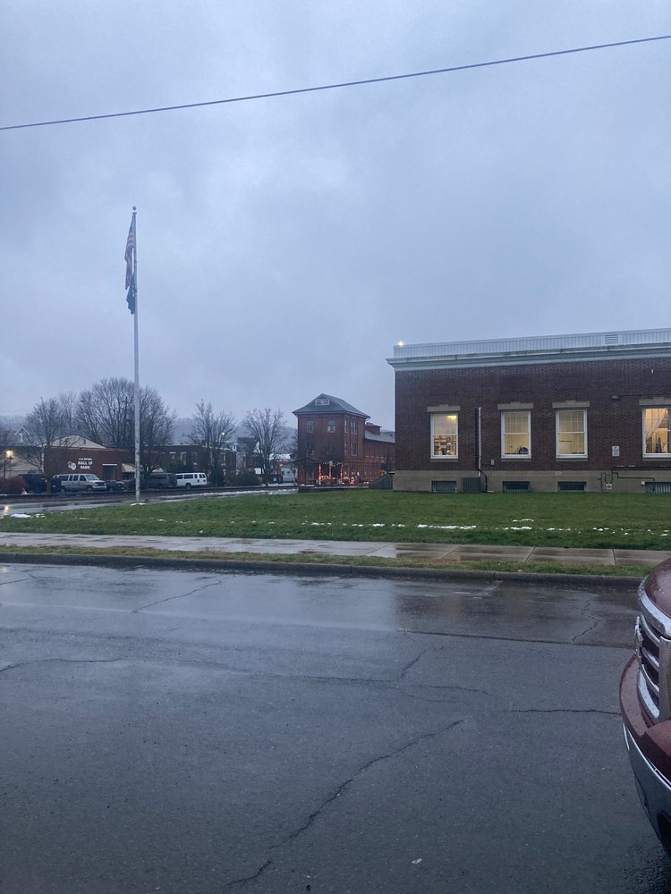 US POST OFFICE - Updated June 2024 - 135 N 3Rd St, Sunbury ...
