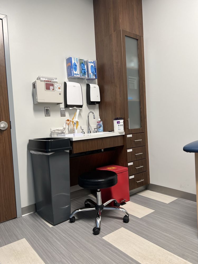 UNIVERSITY ORTHOPEDICS - Updated December 2025 - 15 Photos & 30 Reviews ...