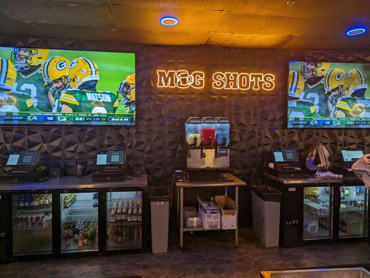 MUGSHOTS BAR & LOUNGE - Updated 05/2025 - 1740 N Germantown Pkwy ...