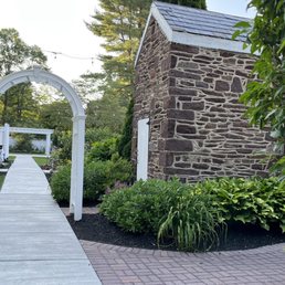 WASHINGTON CROSSING INN - Updated October 2025 - 204 Photos & 239 ...