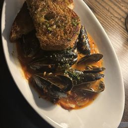 HEIRLOOM - Updated December 2025 - 462 Photos & 160 Reviews - 1871 ...