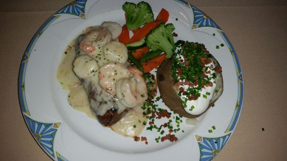 ZOUGLA - Updated January 2026 - 10 Reviews - 2021 Estevan Rd, Nanaimo ...