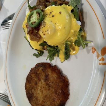 HATCH - Updated July 2024 - 866 Photos & 343 Reviews - 715 N Federal ...