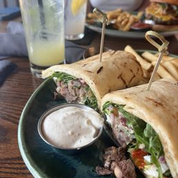 GRACKLE - Updated December 2025 - 205 Photos & 99 Reviews - 11852 Elm ...