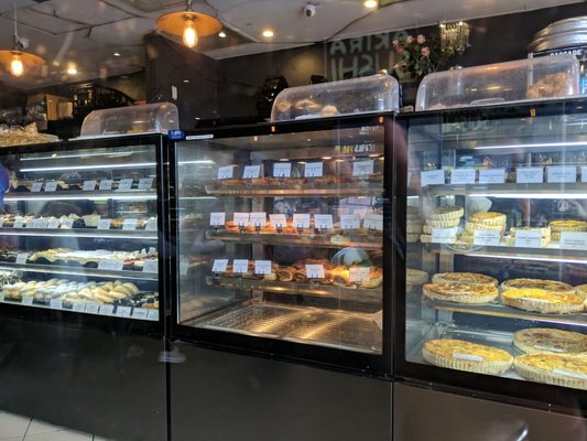 THE CAKE MAN - Updated August 2024 - 34 Photos - 23 Burns Bay Rd, Lane ...