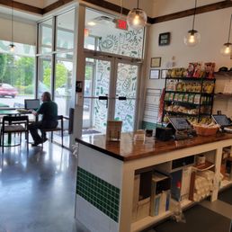 MANNY’S DELI STOP - Updated June 2025 - 40 Photos & 88 Reviews - 4003 ...