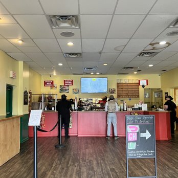 CLARAS TIDBITS RESTAURANT & CATERING - Updated January 2025 - 137 ...