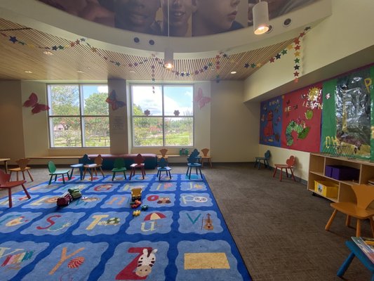 MCGOVERN STELLA LINK NEIGHBORHOOD LIBRARY - Updated October 2025 - 74 ...