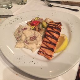 STEVENS’ - Updated December 2025 - 230 Photos & 368 Reviews - 401 N ...