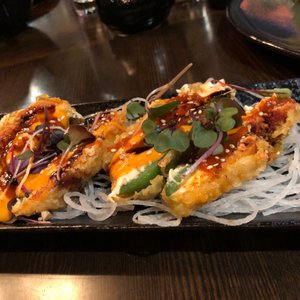 LAZY FISH - 380 Photos & 428 Reviews - Food near 10 E Patrick St ...