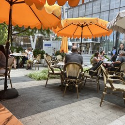 FOUNDING FARMERS RESTON STATION - Updated January 2025 - 1363 Photos ...