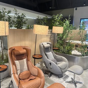 CERAGEM - WEST HOLLYWOOD - Updated July 2025 - 42 Photos & 32 Reviews ...