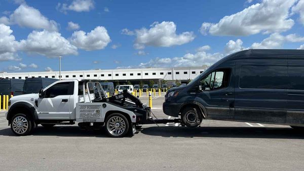365 TOWING & RECOVERY - Updated July 2025 - 12 Photos - Miami, Florida ...