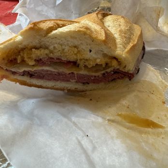 SEVEN BROTHERS GOURMET - Updated 05/2025 - 73 Photos & 67 Reviews ...