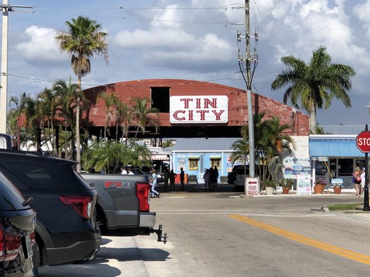 TIN CITY WATERFRONT SHOPS - 151 Photos & 95 Reviews - 1200 5th Ave S ...