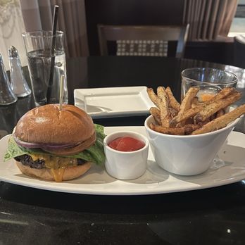 RUTH’S CHRIS STEAK HOUSE - Updated August 2025 - 725 Photos & 673 ...