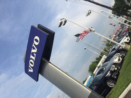 DARCARS VOLVO CARS - Updated December 2025 - 31 Photos & 147 Reviews ...