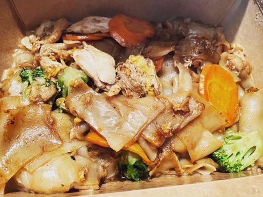 LOVE THAI BY THAI - 79 Photos & 47 Reviews - 278 W Thames St, Norwich ...