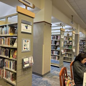 THE CLAREMONT COLLEGES LIBRARY - Updated December 2025 - 15 Reviews ...