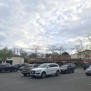 PLAZA DEL LAGO - 28 Photos - 1515 Sheridan Rd, Wilmette, Illinois ...