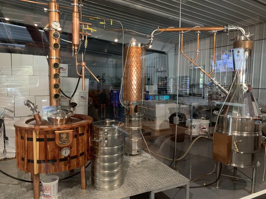 LES CHENEAUX DISTILLERS - 120 Photos & 48 Reviews - 172 S Meridian St ...