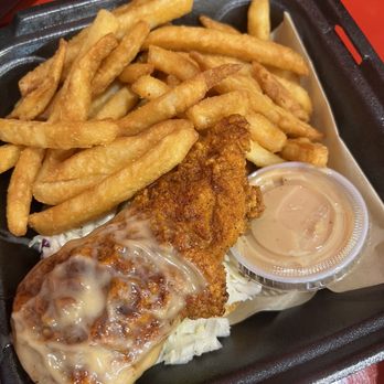 CLUCK FACE NASHVILLE HOT CHICKEN - Updated August 2024 - 69 Photos & 70 ...