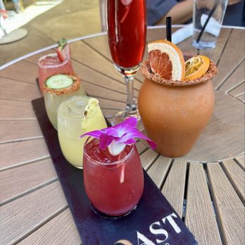 TOAST KITCHEN & BAR DOWNEY - Updated July 2025 - 885 Photos & 717 ...