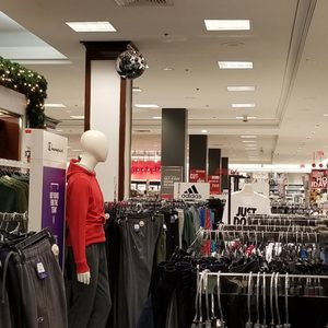 AUBURN MALL - 41 Photos & 32 Reviews - 385 Southbridge St, Auburn ...