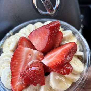 SOL BOL ACAI - Updated August 2025 - 211 Photos & 121 Reviews - 215 W ...