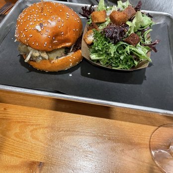 CHOMP KITCHEN AND DRINKS - Updated April 2025 - 327 Photos & 245 ...