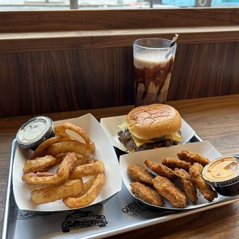 GOTHAM BURGER SOCIAL CLUB - Updated April 2024 - 133 Photos & 54 ...