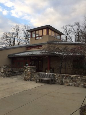 SUFFERN FREE LIBRARY - Updated July 2025 - 12 Photos & 13 Reviews - 210 ...