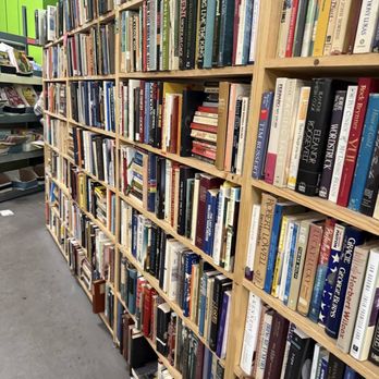 THE BOOK THING - Updated January 2026 - 60 Photos & 190 Verified ...