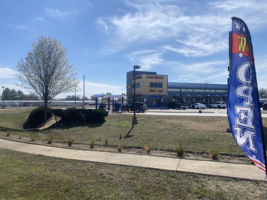 QUICK N CLEAN CAR WASH - Updated August 2025 - 11 Photos - 8102 E Hwy ...